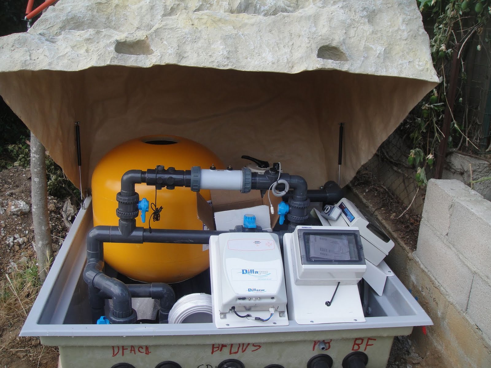 construction piscine Diffazur: juillet 2011