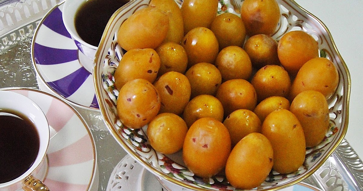 Maryam's Culinary Wonders: 972. Iraqi Frozen Dates