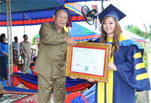 Commencement at UME BMC campus ~ KhmerEveryD