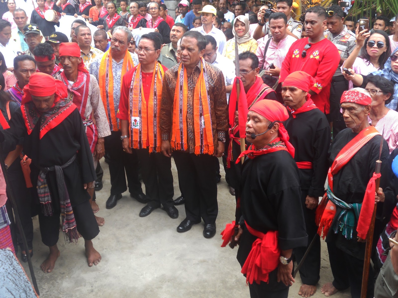 Bastory Peresmian Baileo Negeri Haruku ("ASARI AMANO PELASONA NANUROKO ...