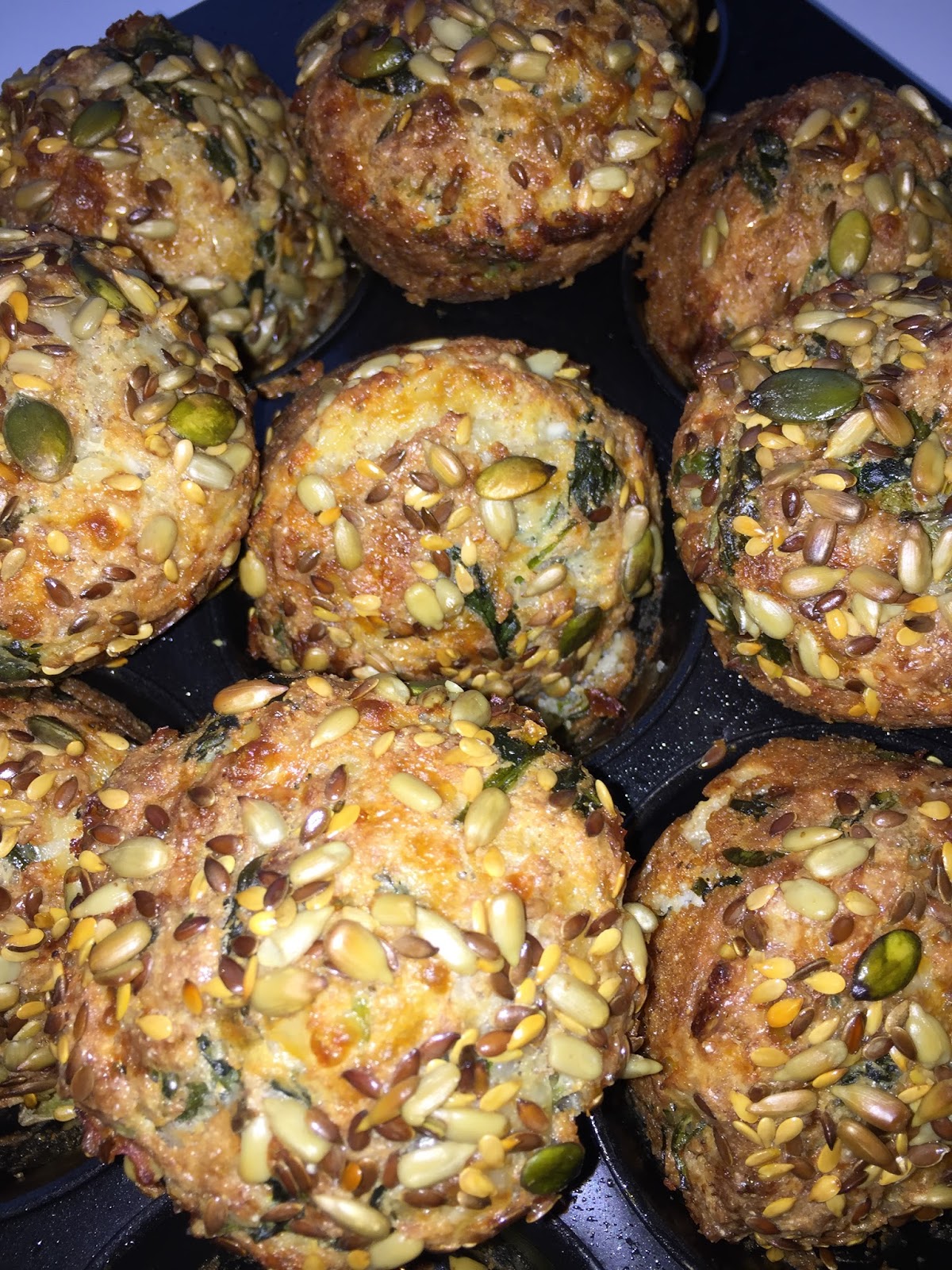 Piparkook: Spinati-juustumuffinid