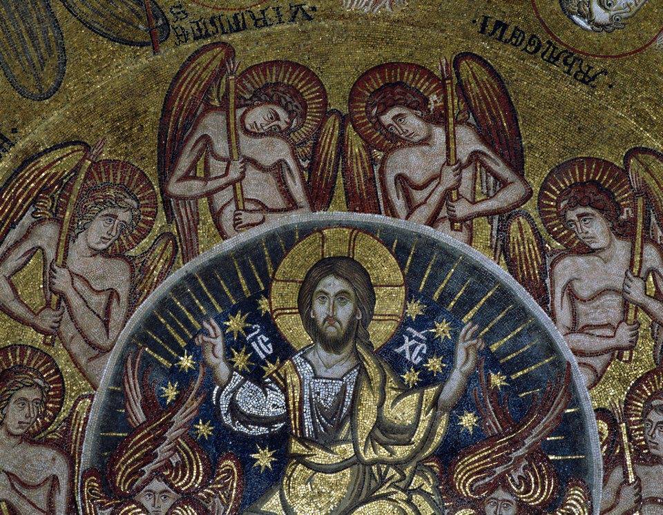 Whispers of an Immortalist: Holy Angels 10