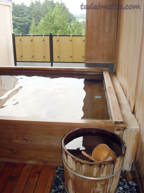 Hinoki Bathtubs | Tadaimatte