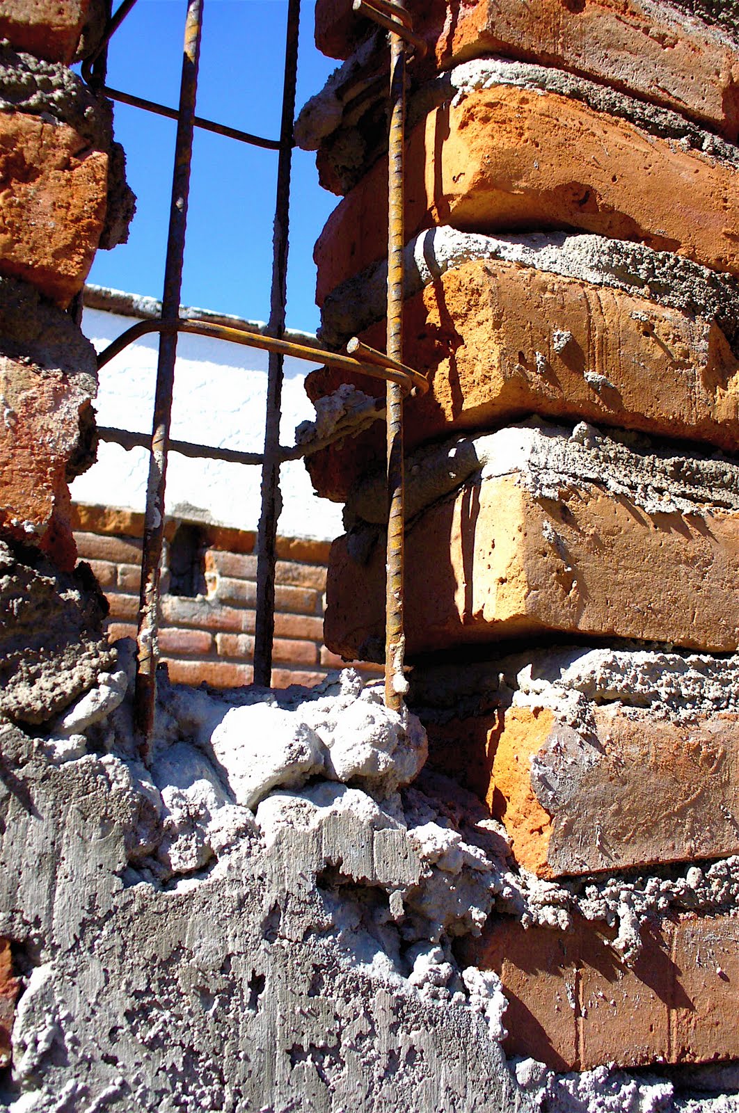 Alt. Build Blog: Building A Brick House In Mexico
