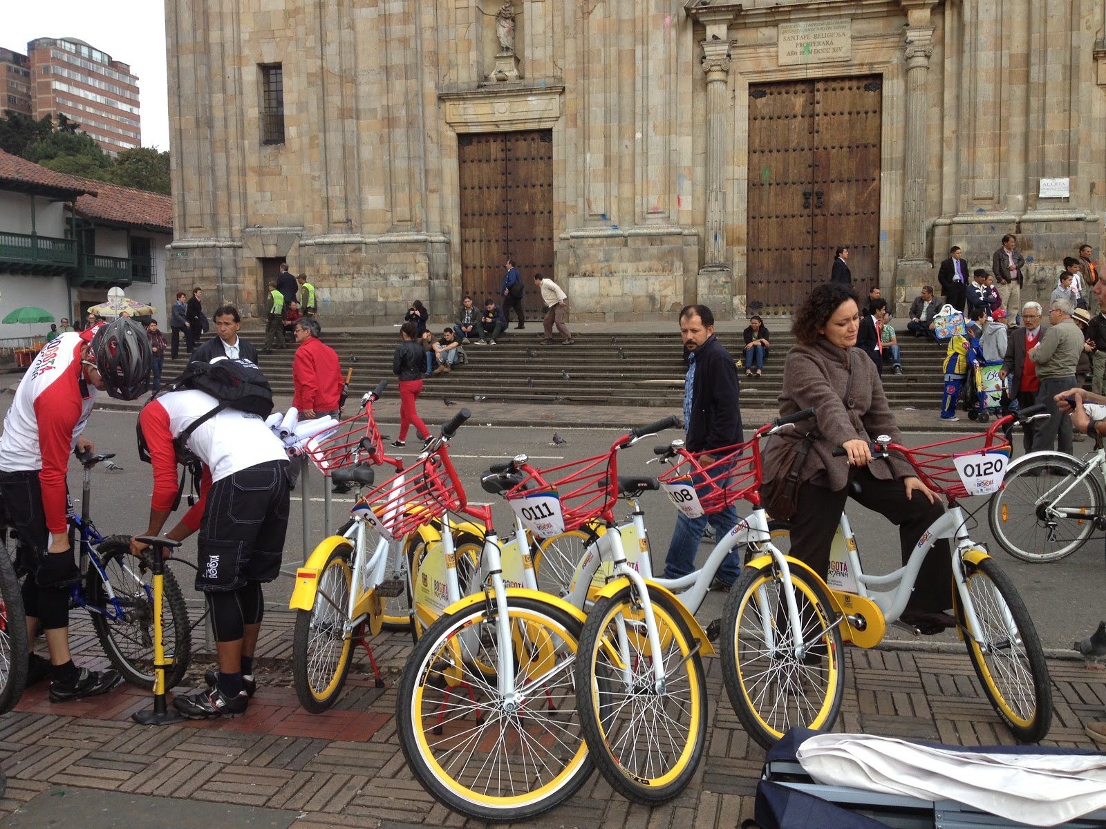 En mi bici por Bogotá: A rodar en las bicis públicas de Bogotá