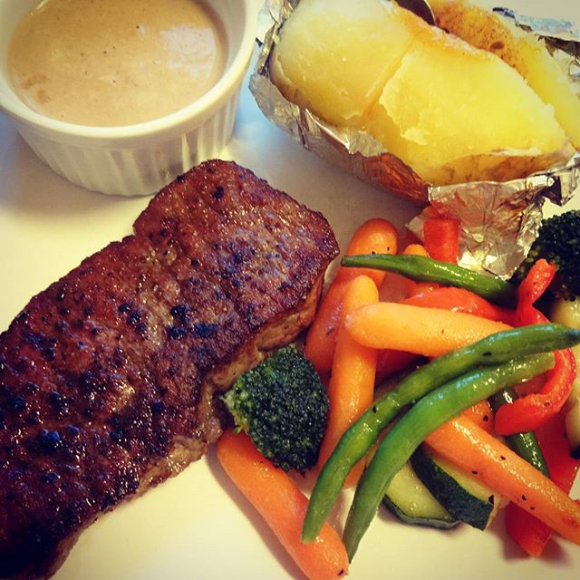 Edels Mat : Biff med ovnsbakte grønnsaker og fløtesaus lavFODMAP