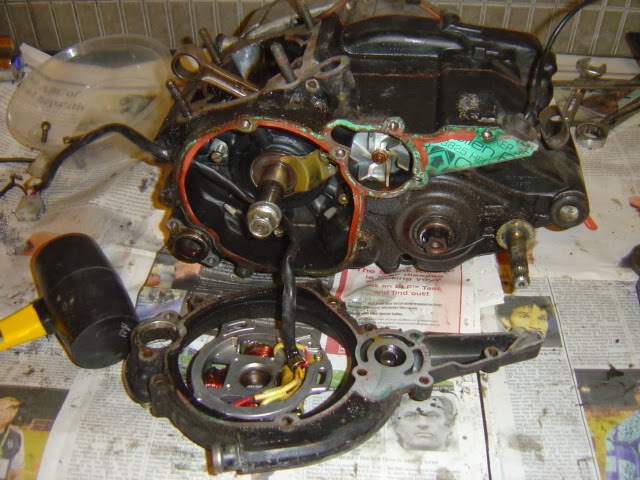 Cagiva Mito 125 Owners Blog : Cagiva Mito 125 engine strip down / tear ...