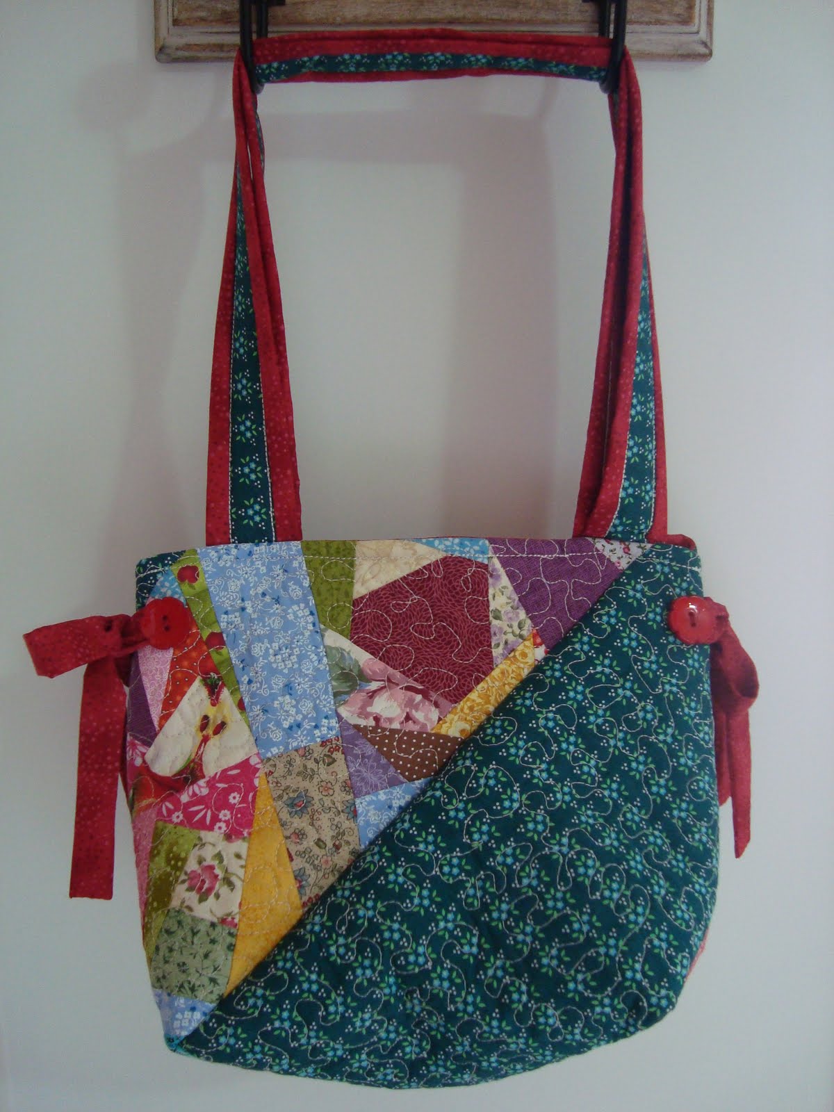 Nhá Barbina Patchwork: Bolsa de Retalhos - Patchwork Bag