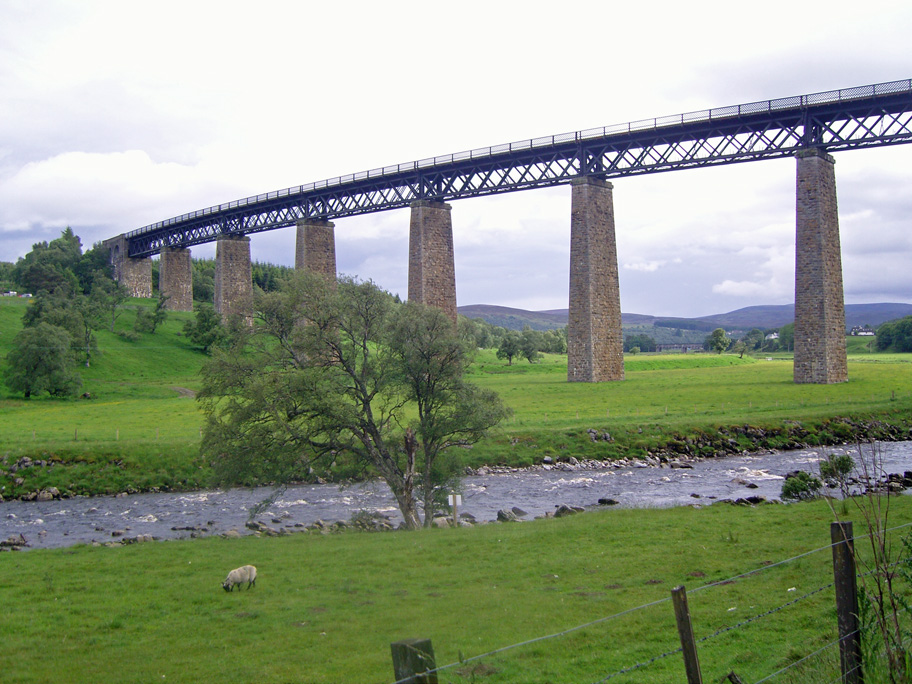 The Happy Pontist: Scottish Bridges: 28. Findhorn Viaduct, Tomatin