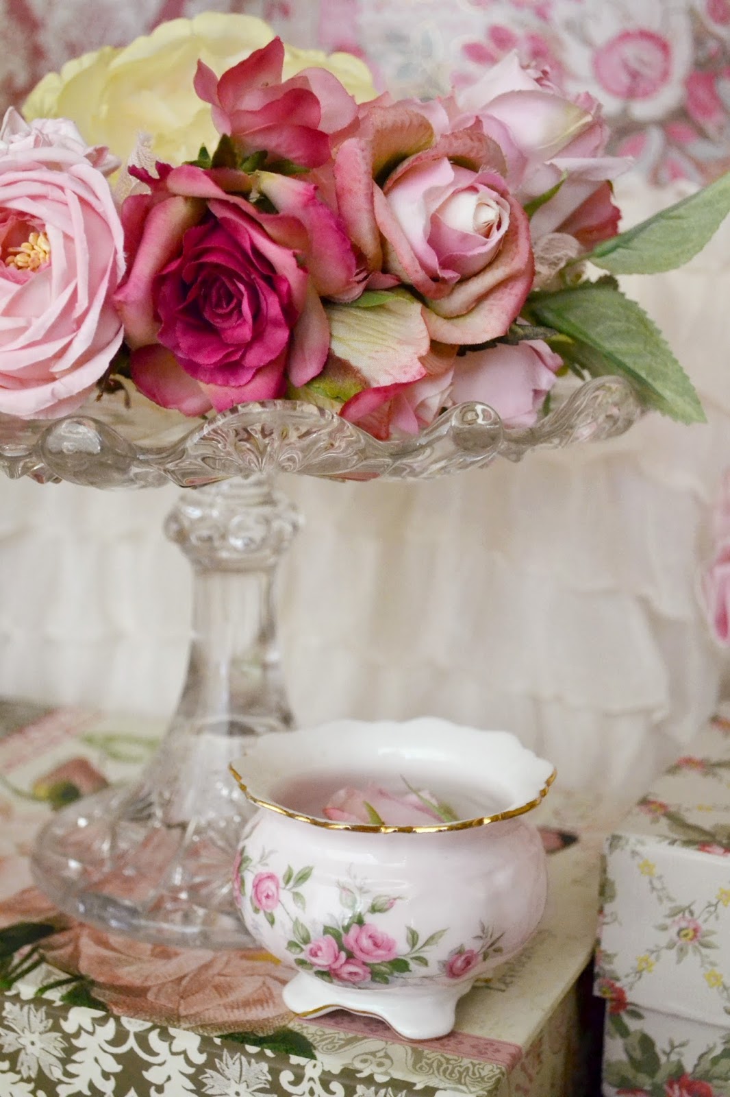 Jennelise: Fanciful Florals