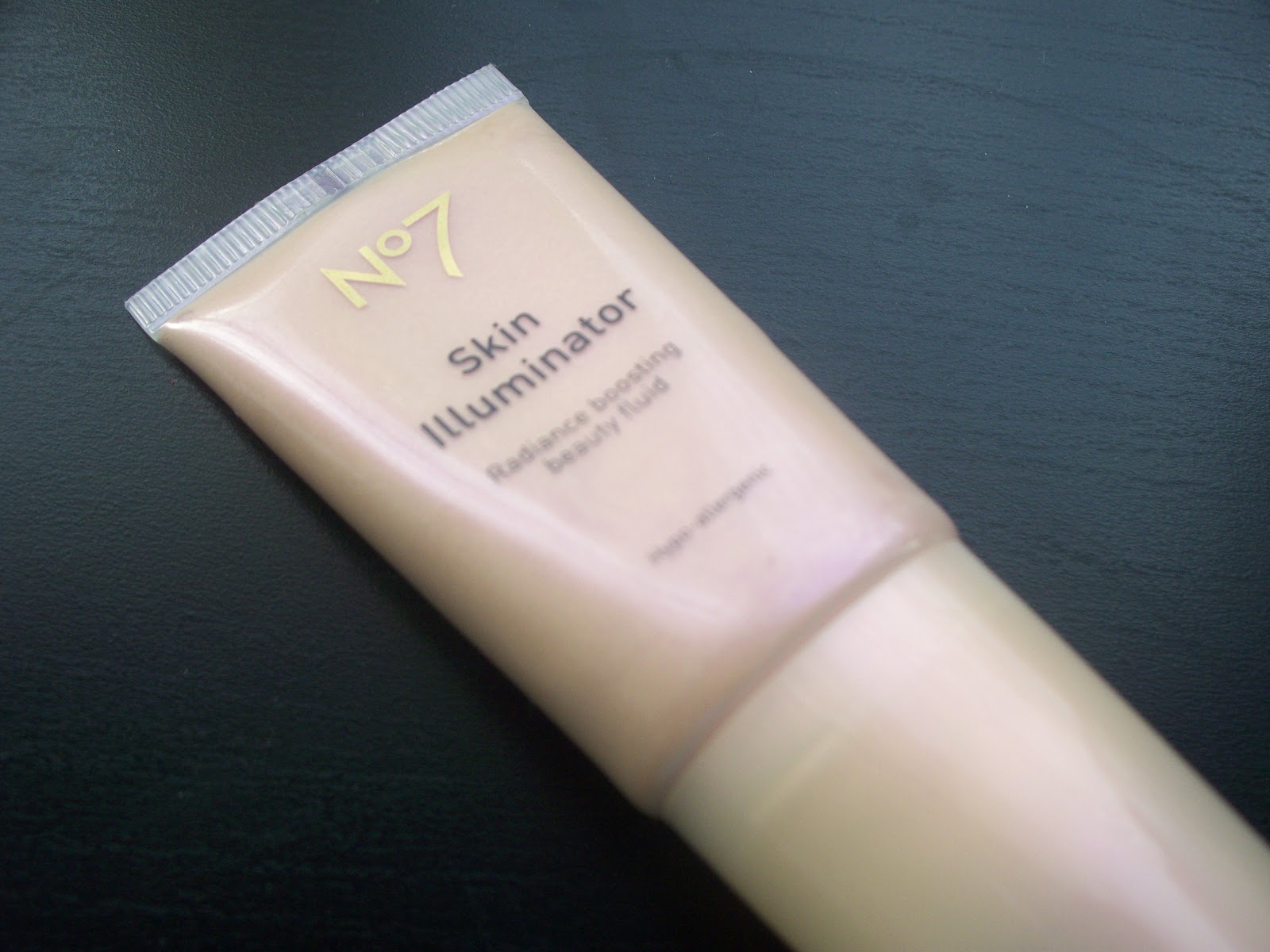 Red Star Beauty: No 7 Skin Illuminator!