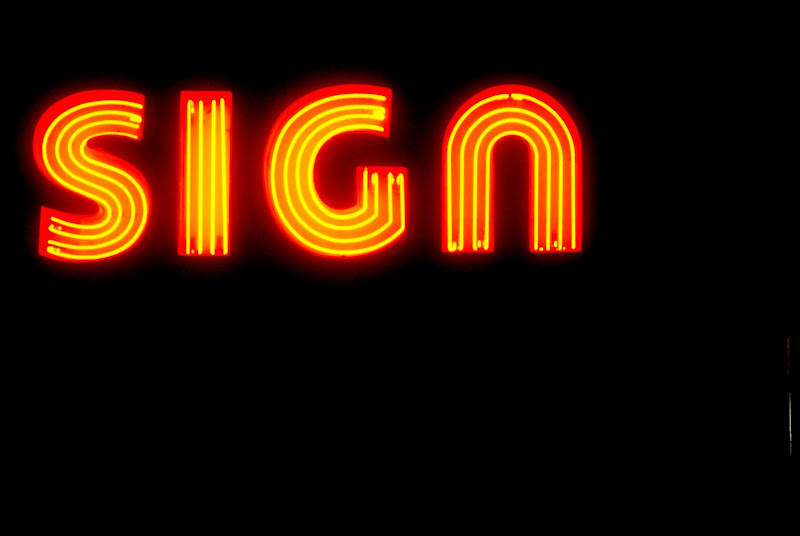 Victoria Daily Photo: It's a Sign