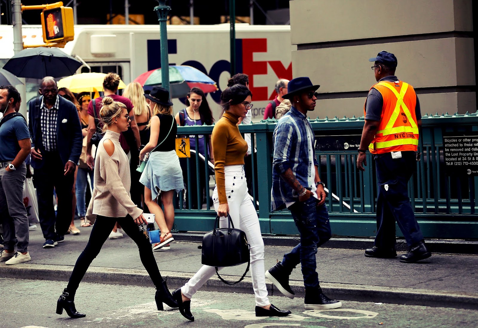 Sep 10th 2015 Hanging out with Lewis and Starino | Kendall Jenner Fans Page