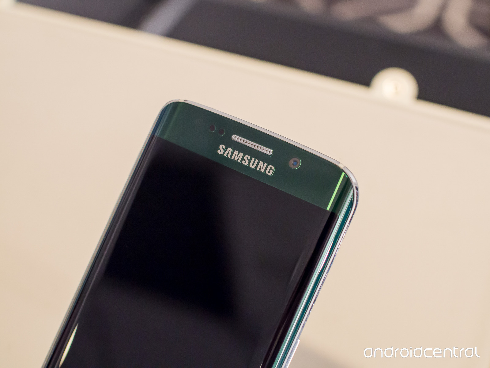 Apa itu Docomo? Mengenal Lebih Dalam Smartphone Docomo, au, dan Softbank