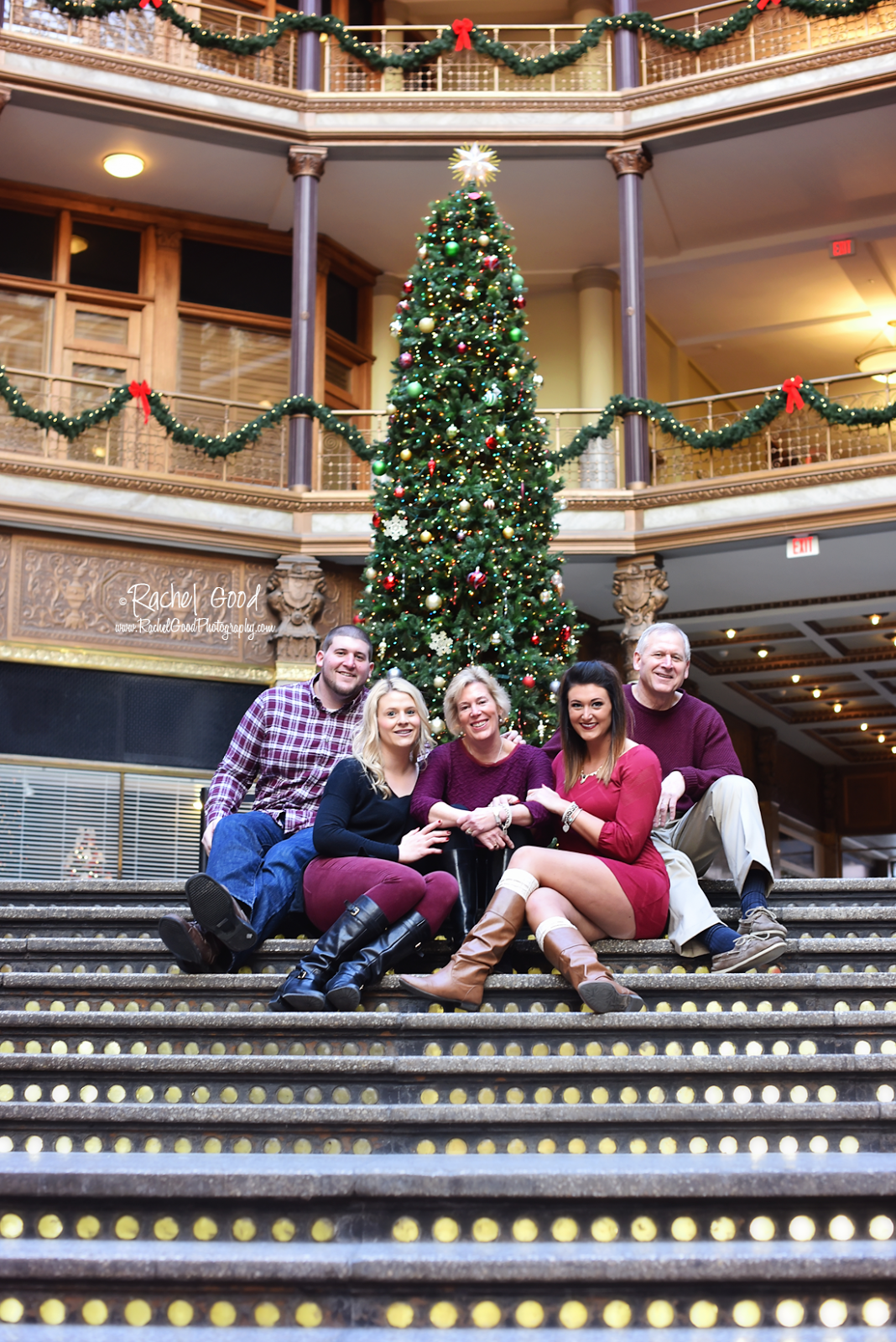 rachel good photography: Liz's Family | Cleveland Photographer | East 4th