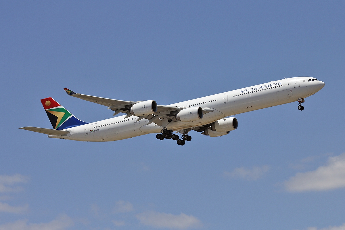 Perth Airport Spotter's Blog: SAA A340-642 ZS-SND SA280/281 today