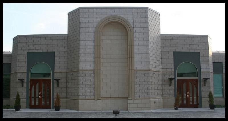 AHMADIYYA MOSQUES: Mahmood Mosque - Detroit Michigan USA