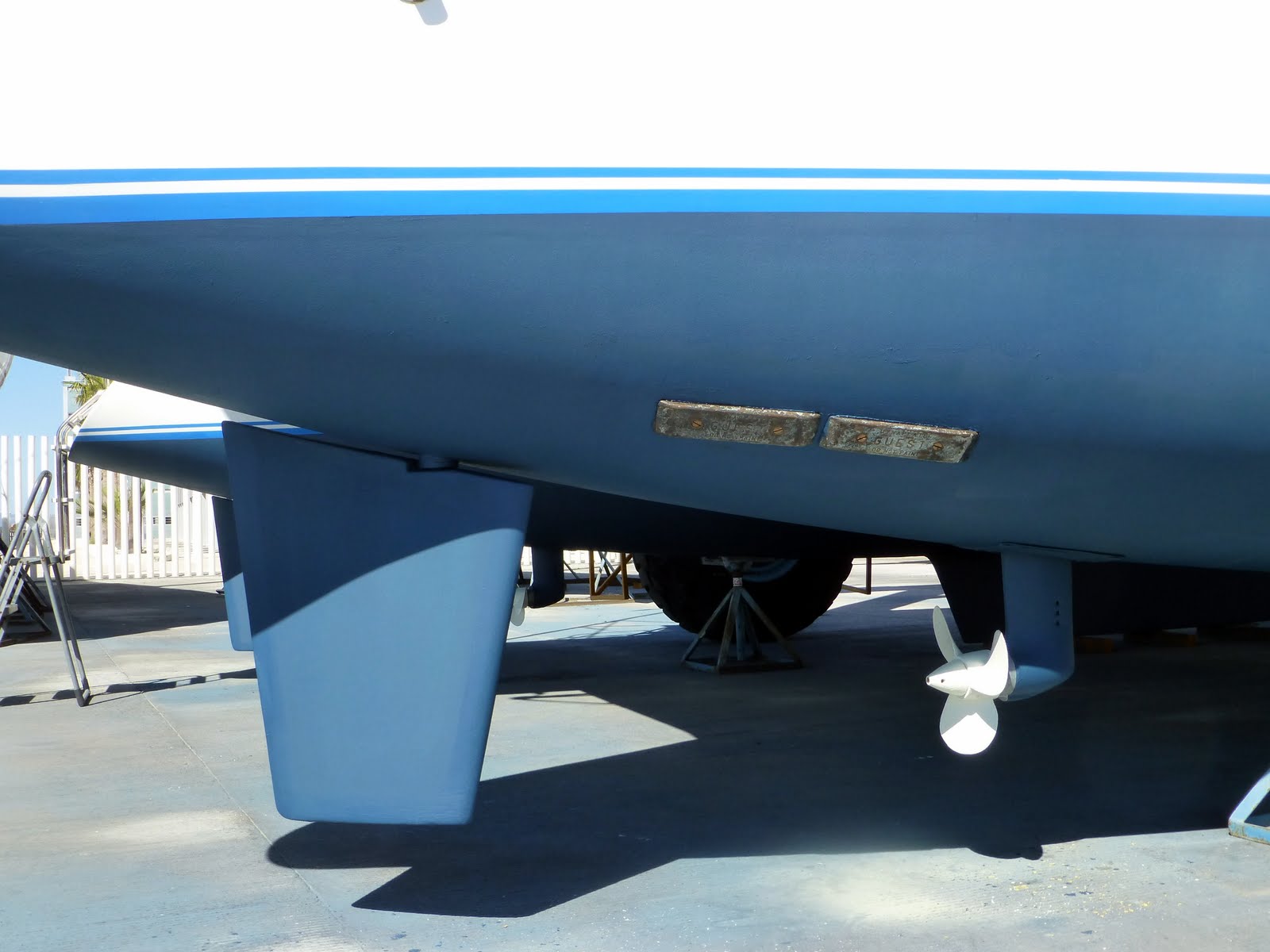 Magic, a Privilege 39' Catamaran, is SOLD: Exterior Features