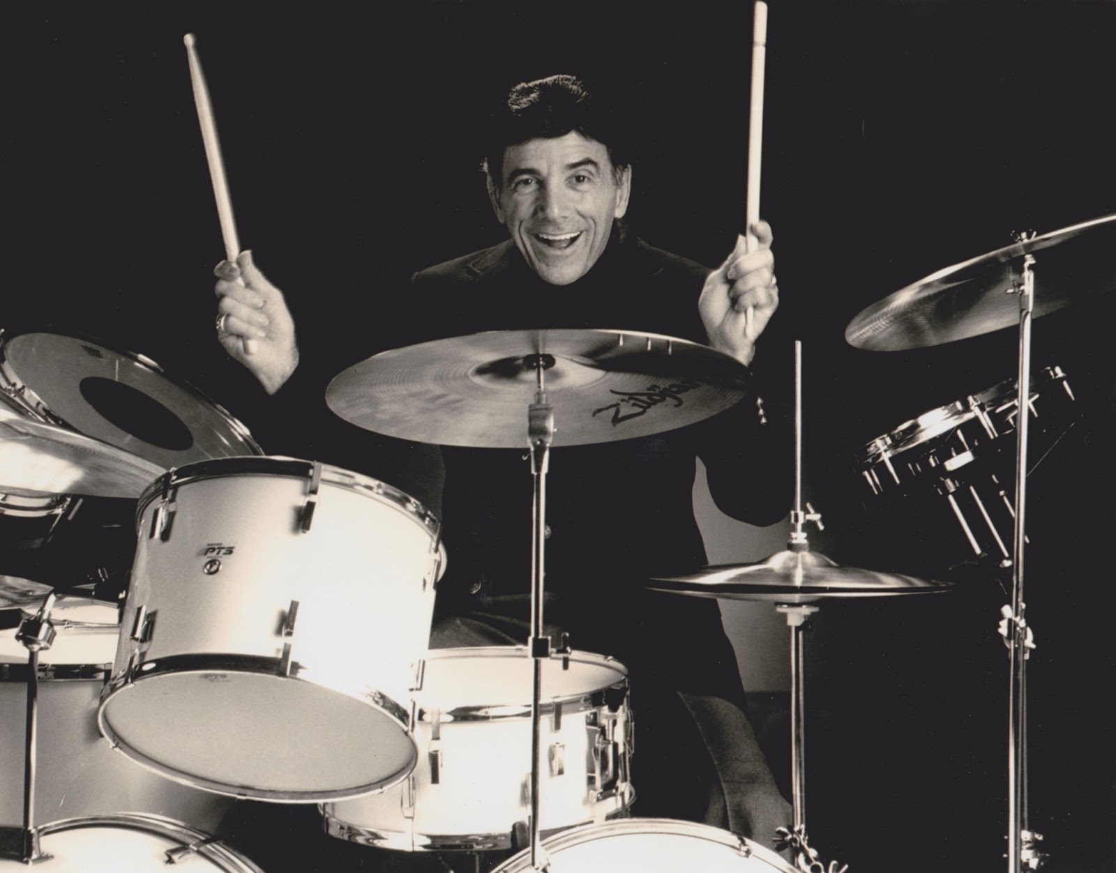 PJBDrummer : LOUIE BELLSON - HIS BIG BAND EXPLOSION - TOURING EUROPE AND ME