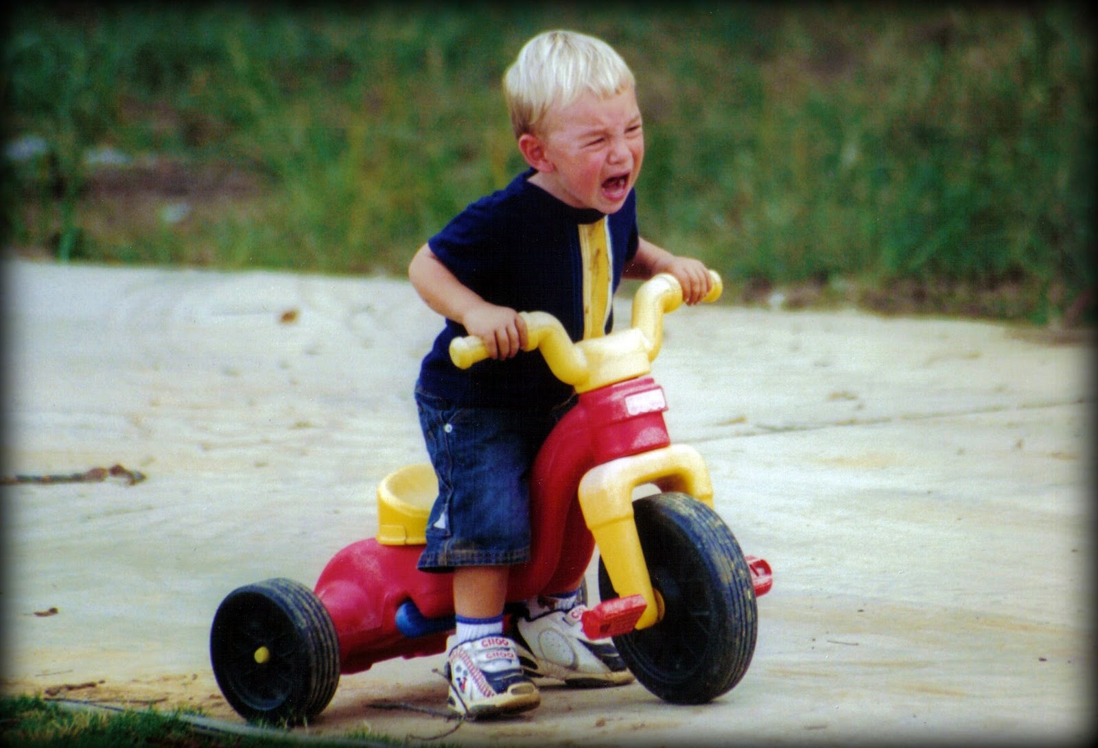 Snips of Snails And Puppy Dog Tails: My kids cry ugly