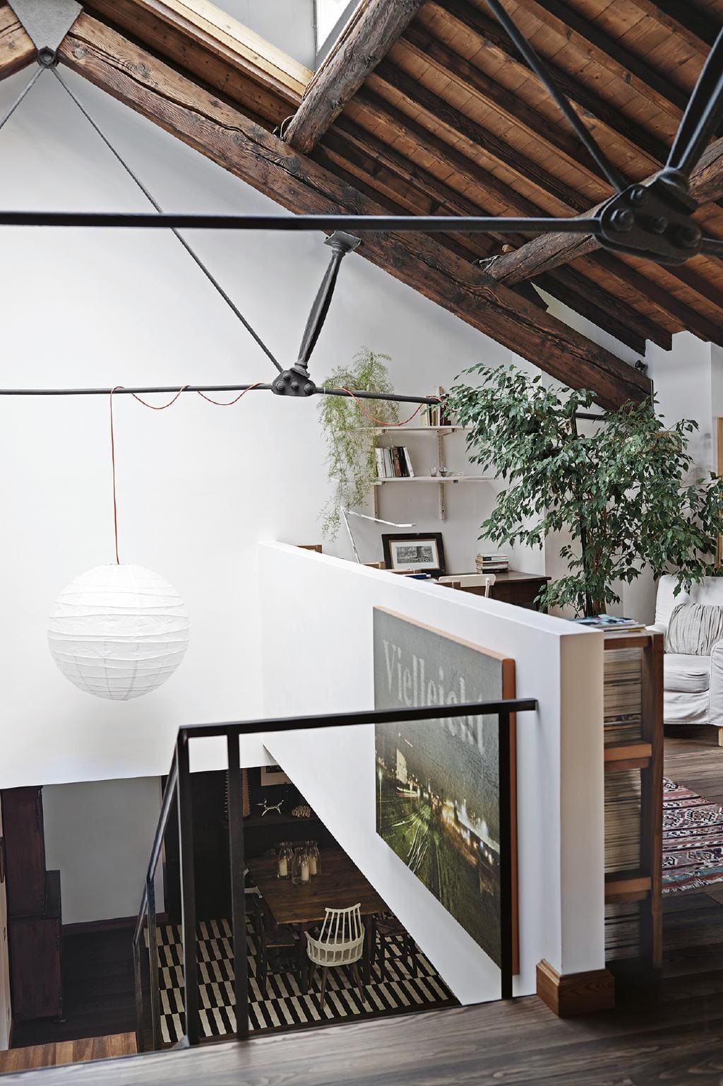 An urban rustic home in Milan