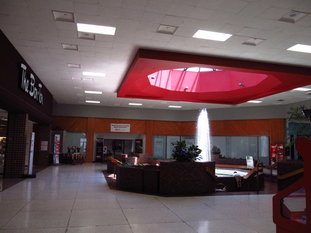 Sky City: Retail History: Indiana Mall: Indiana (White Township), PA