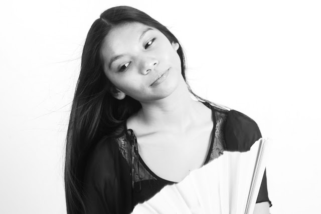 Fashion Prodigy: ANNA LUNA X VELLA