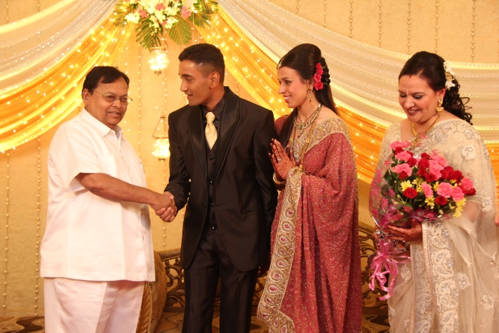 CHIP OF THE OLD BLOG: Mansi the Daddycated child...