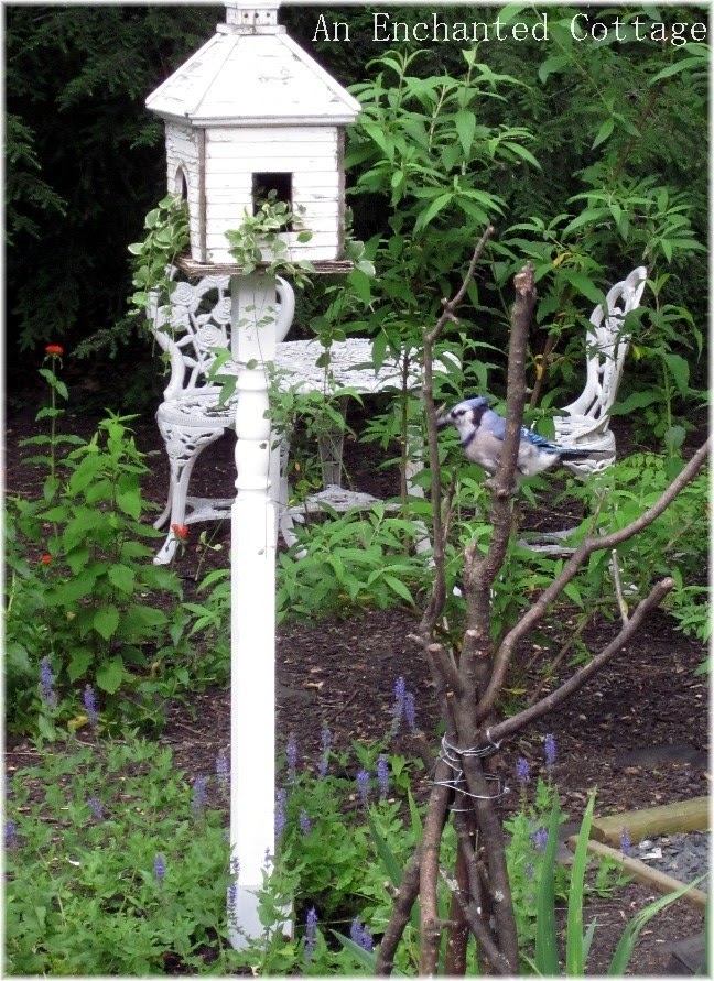 An Enchanted Cottage: DIY Rustic Garden Obelisk