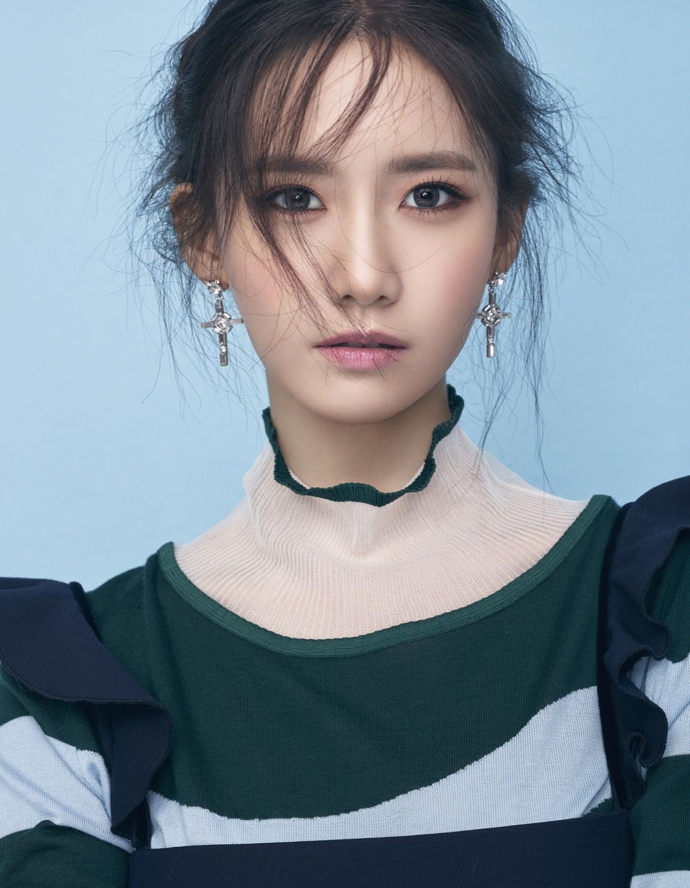 More of SNSD's YoonA for VOGUE Taiwan - Wonderful Generation