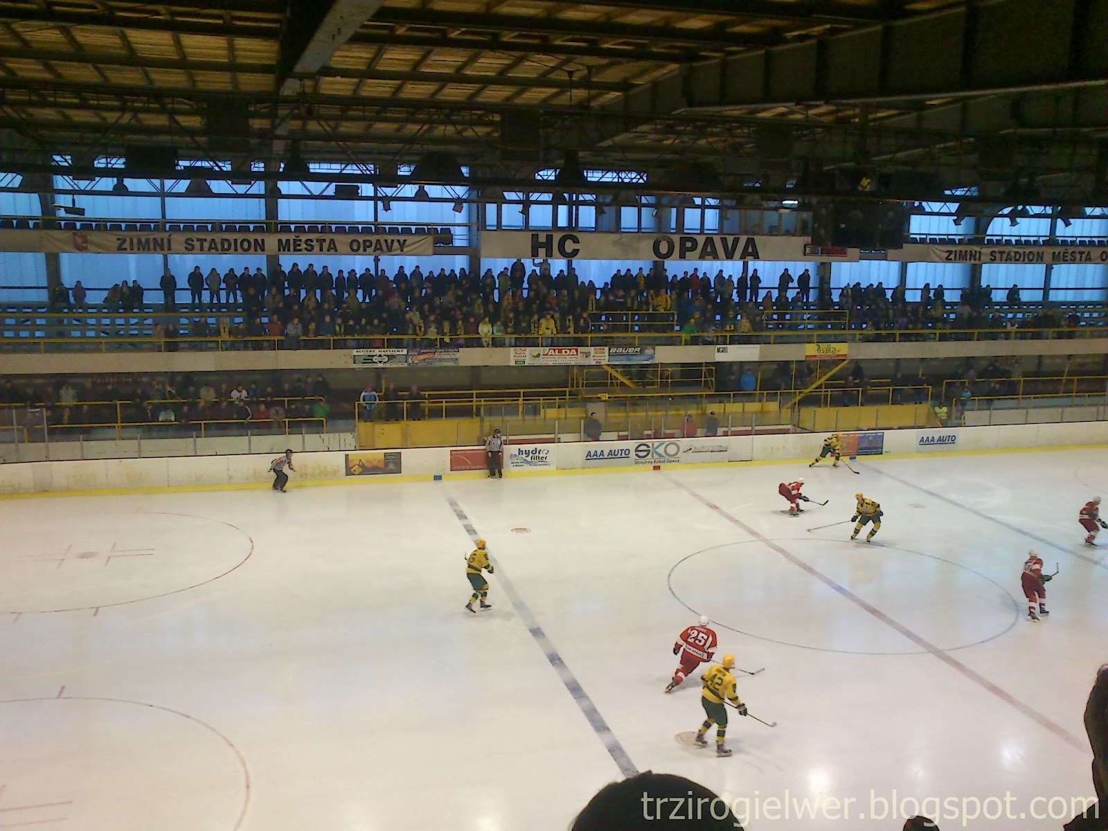 Trzi Rogi Elwer: Slezan Opava – HC Vsetín