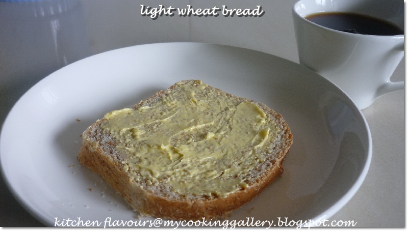 kitchen flavours: Light Wheat Bread