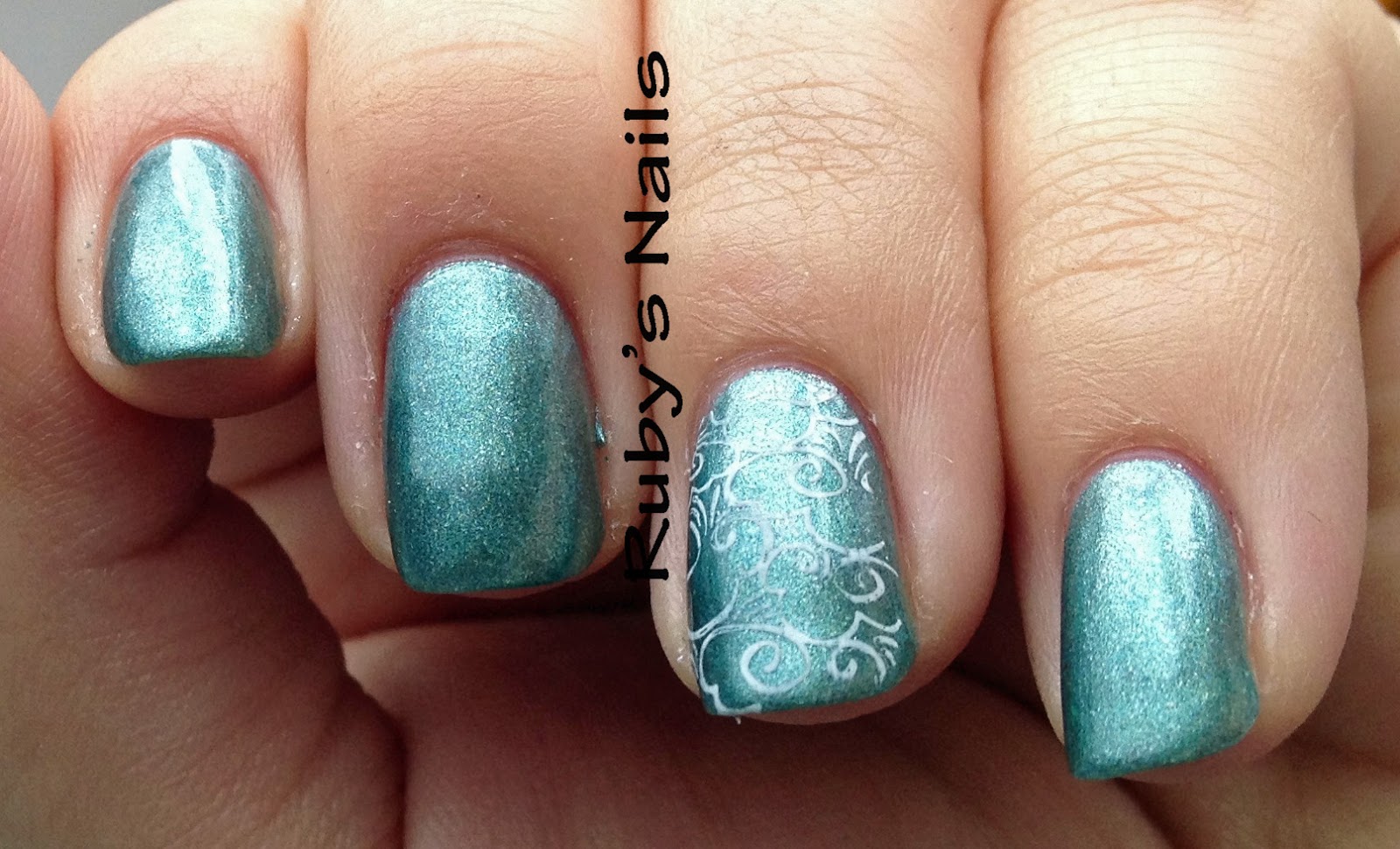 Ruby's Nails: Sassy Lacquer Blue Mist