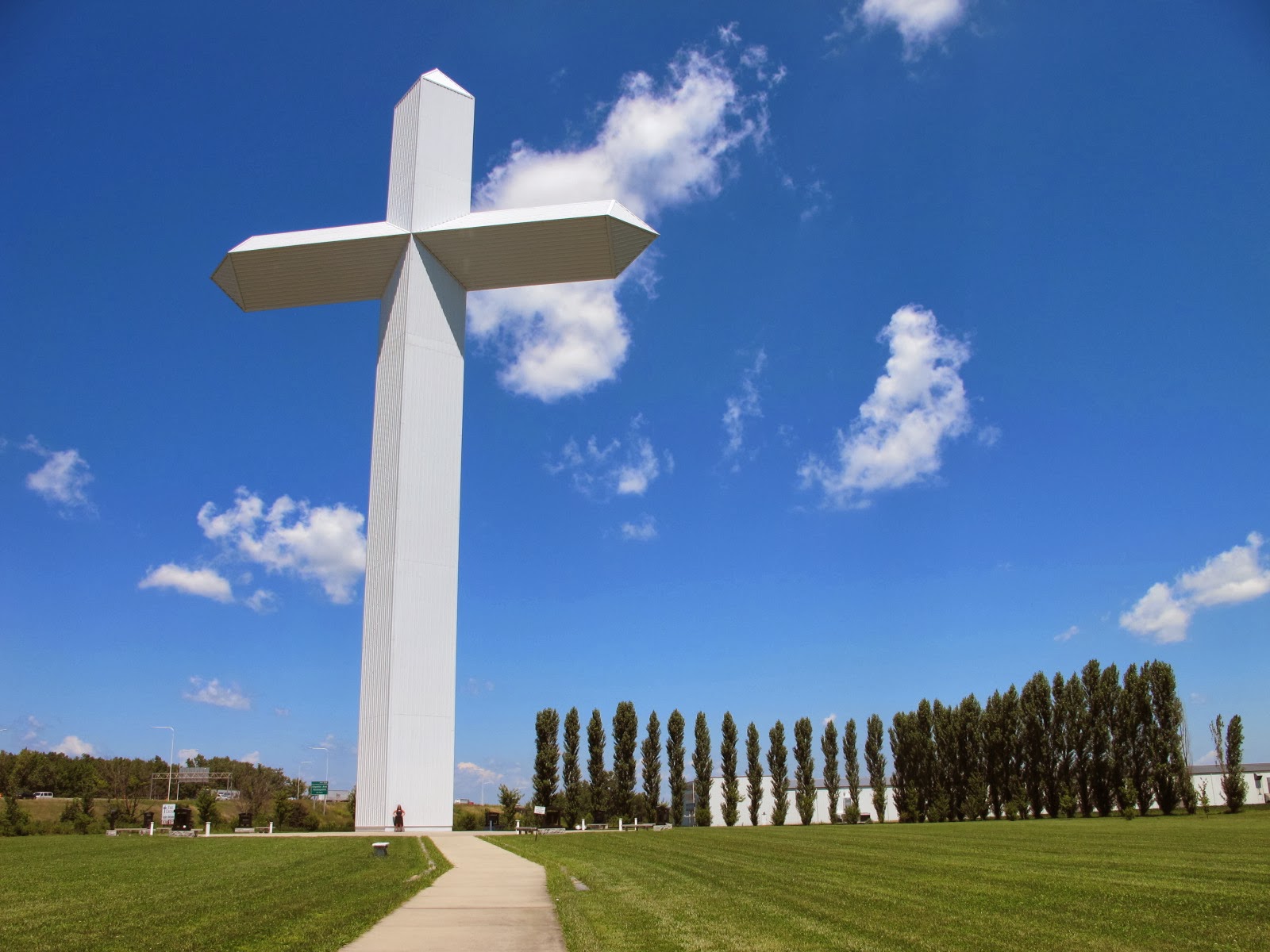 American Weirdness: The Meek Shall Inherit Nothing: The World's Largest ...