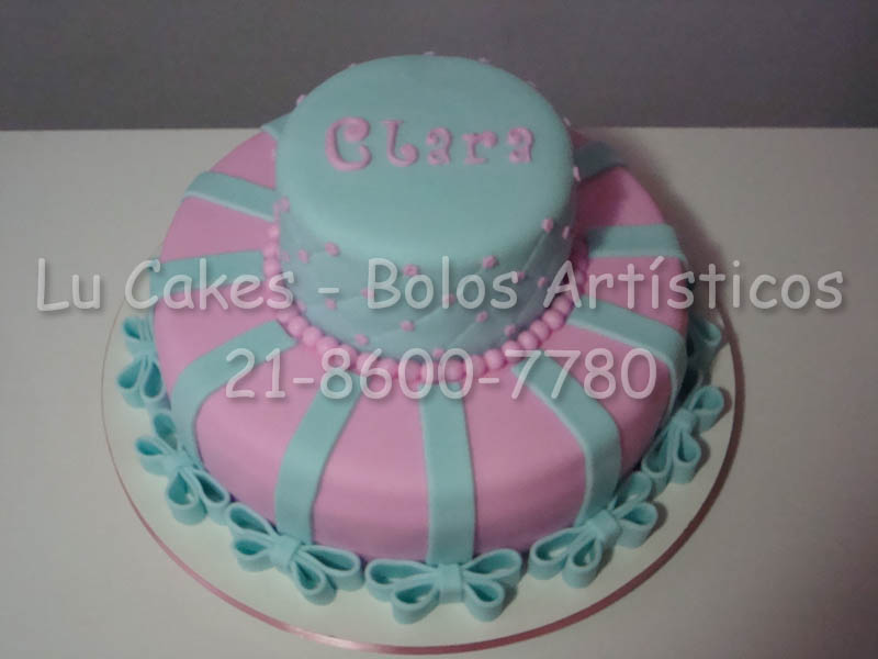 Lu Cakes - Bolos Artísticos: Bolo Rosa e Azul Bebê