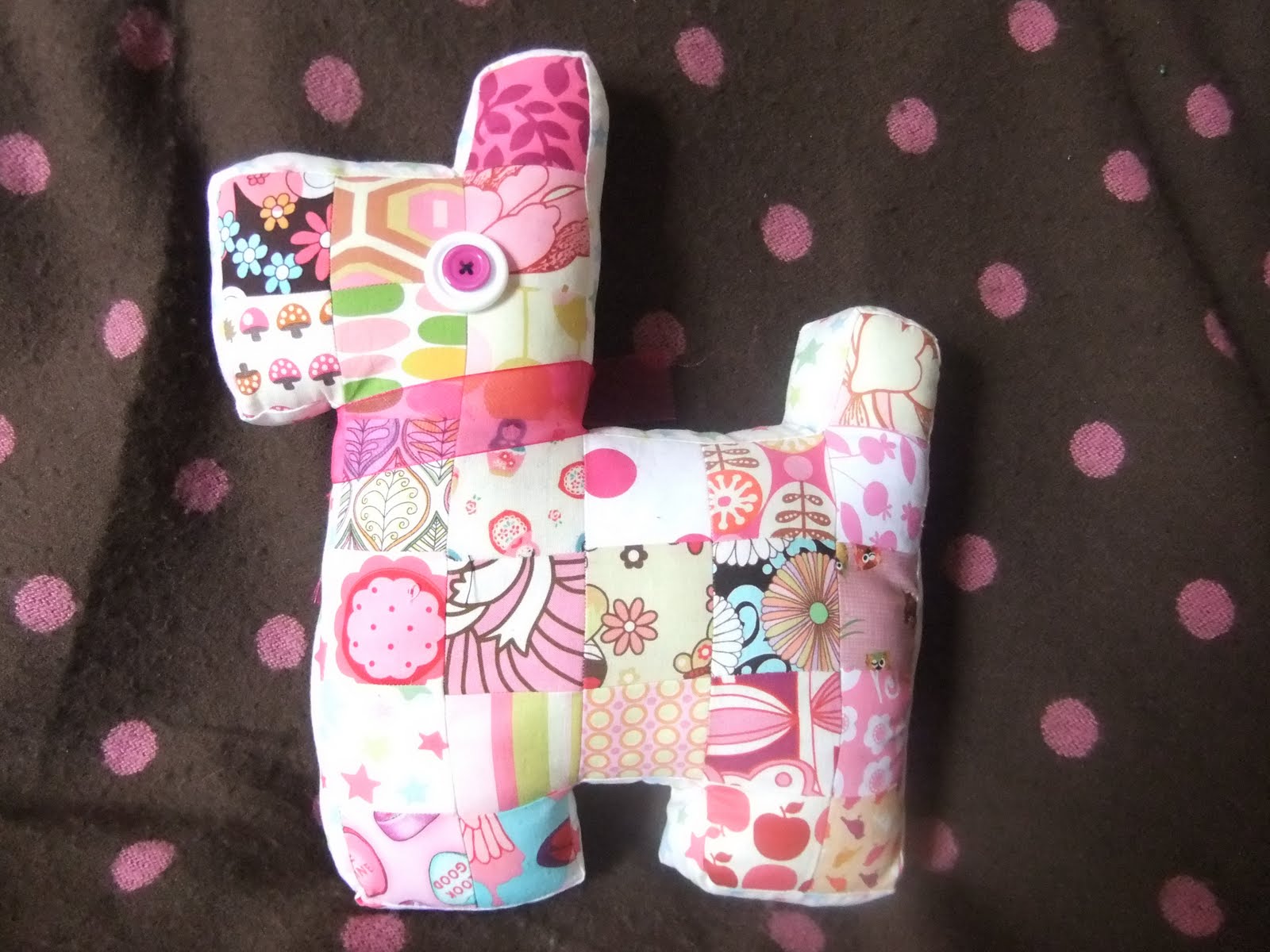 The Dotty One: Patchwork Scottie Dog