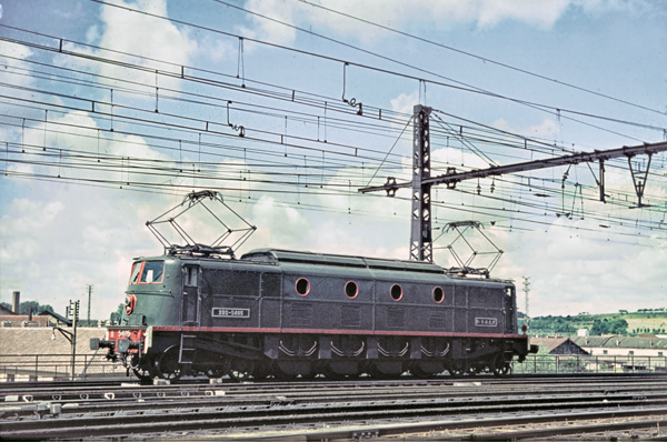 Ferrovissime: Les 2D2 5400 étaient des monstres fascinants