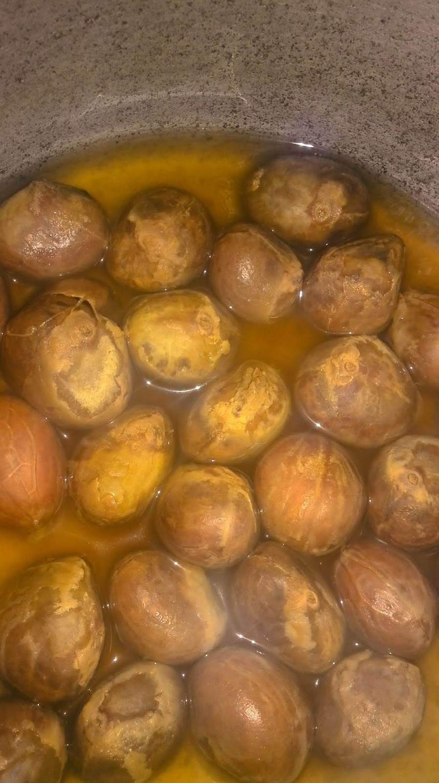 namakucella: BIJI CEMPEDAK REBUS - MAKANAN NOSTALGIA