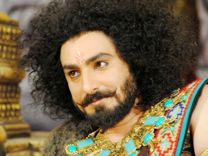 BIGG BOSS SEASON 8: BIGG BOSS SEASON 8 Contestants