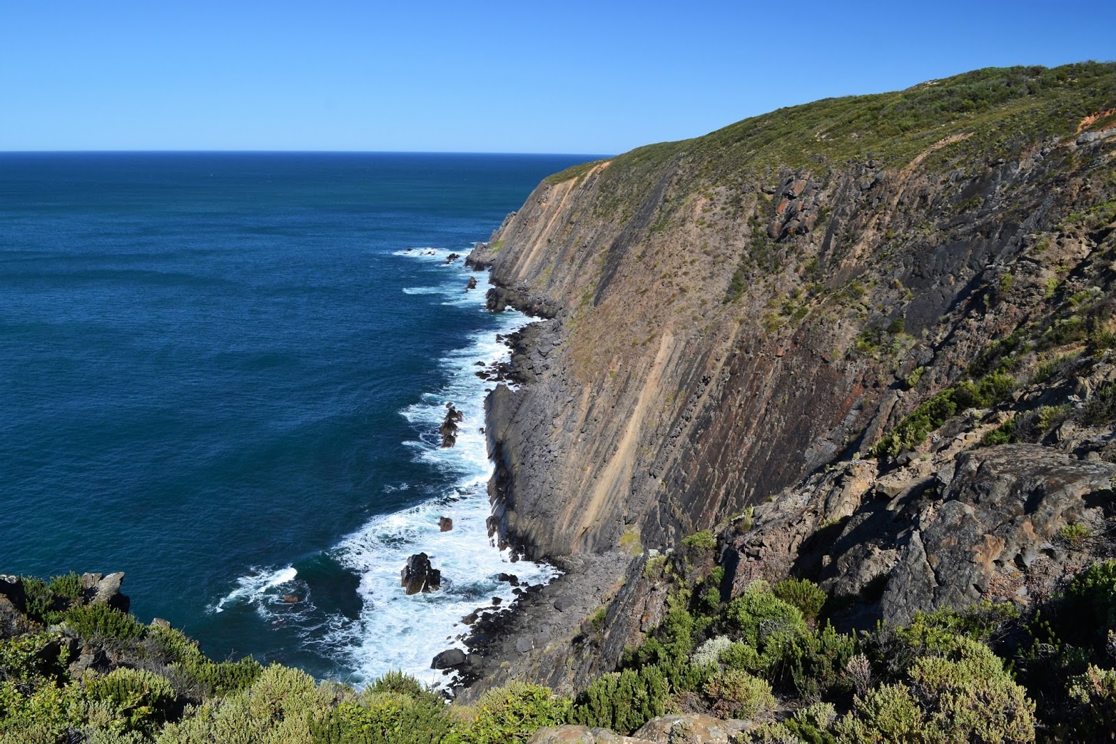 Goin' Feral One Day At A Time: Waitpinga Cliffs, Heysen Trail, Newland ...