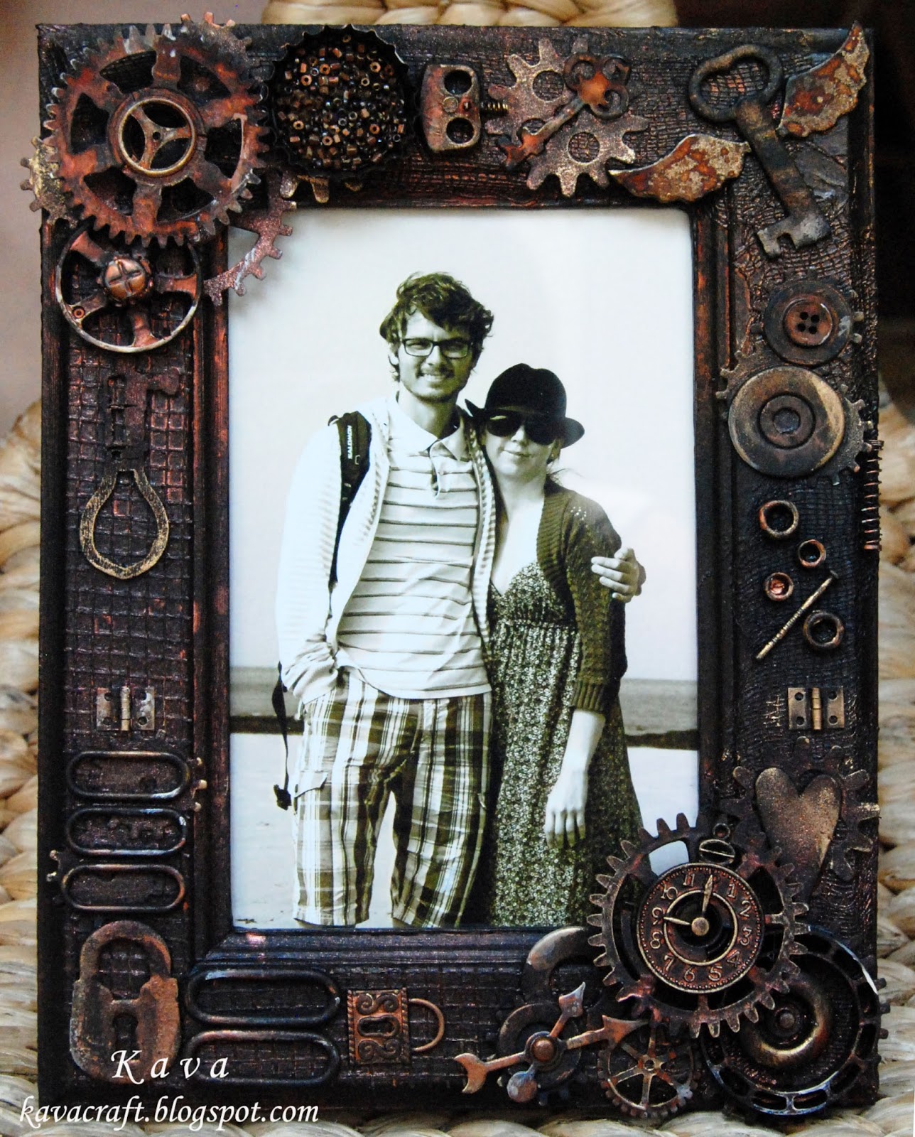 KAVA Craft: Steampunk photo frame