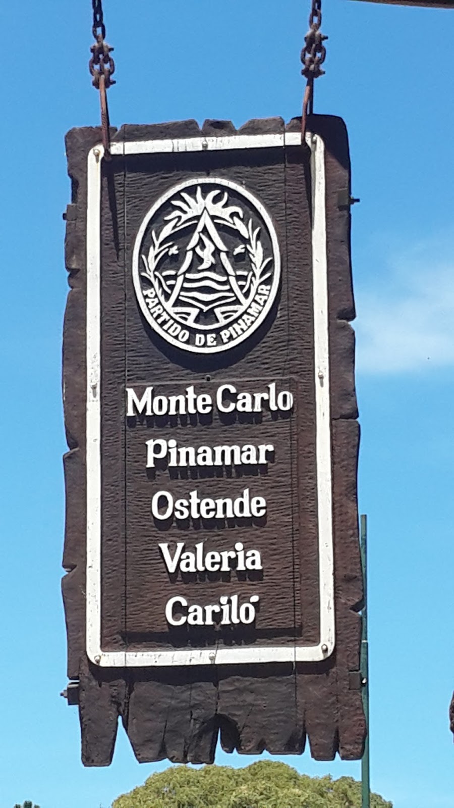 Heráldica en la Argentina: Escudo de Pinamar