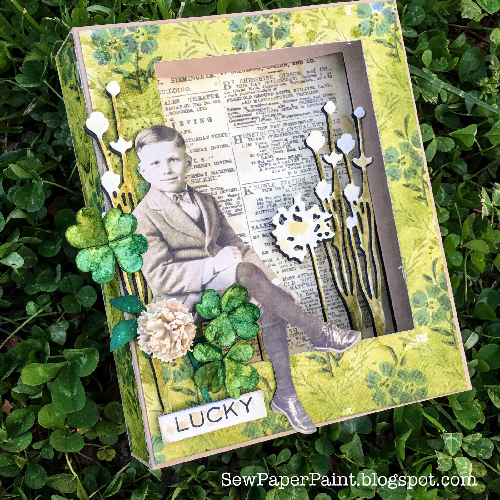 SewPaperPaint: Tim Holtz Style Shadow Box Card Tutorial