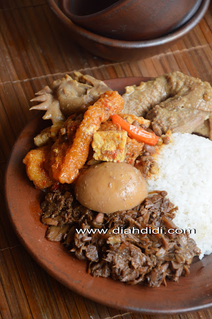 Diah Didi's Kitchen: Gudeg Yogya... Buatan Sendiri..Komplet..Plus Step ...