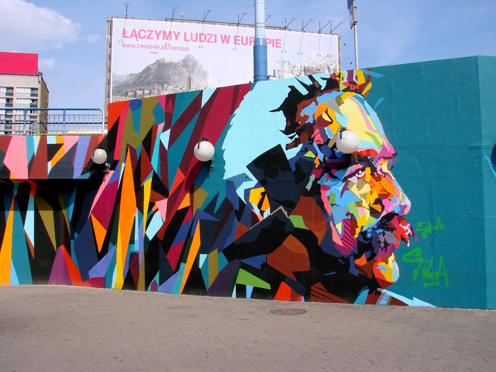 voyages mes : Murale w Warszawie