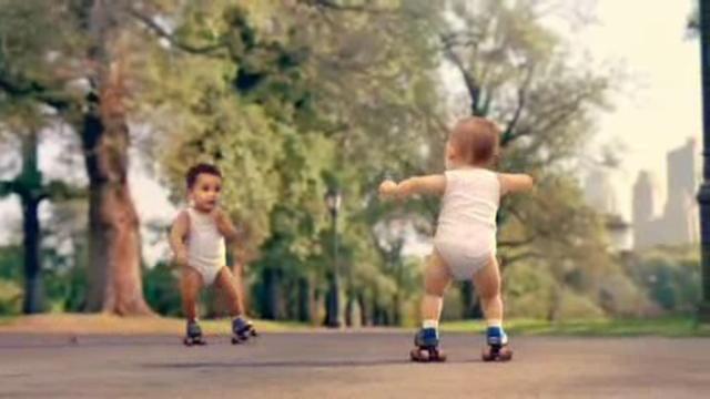 Babies skating | Funny