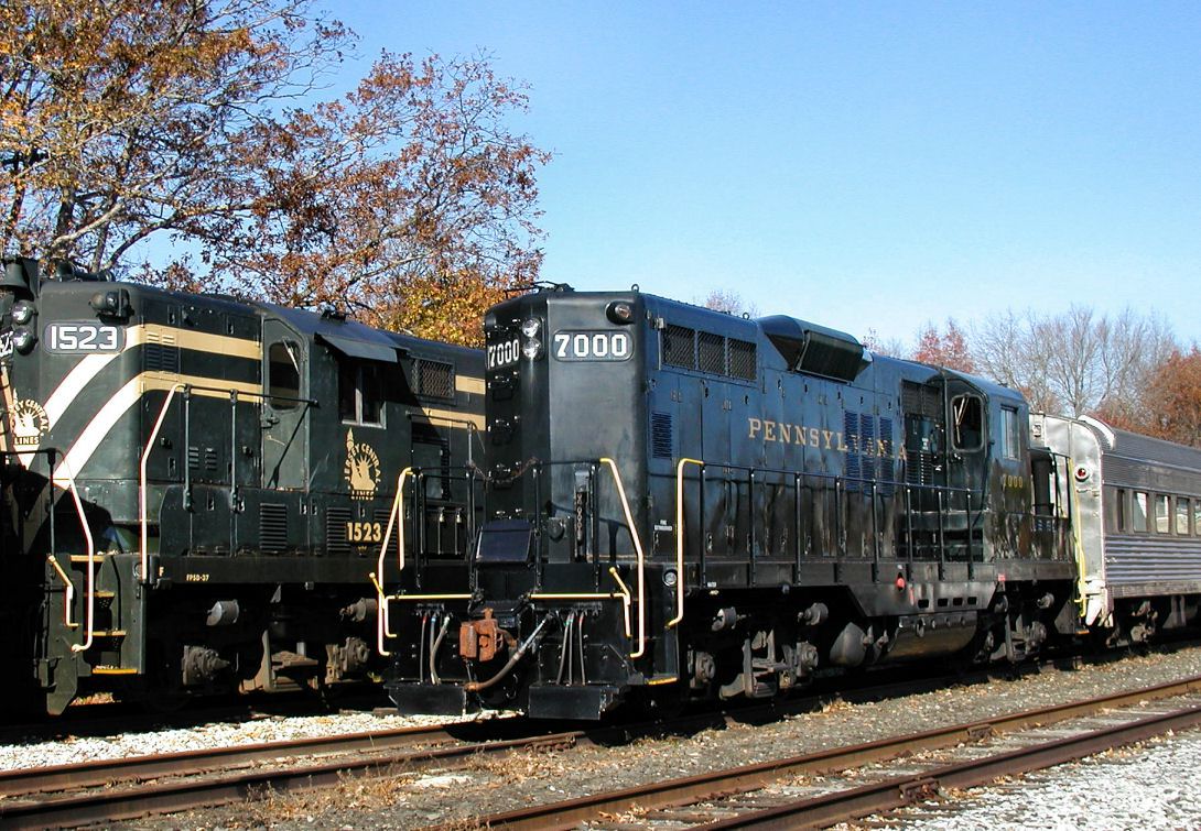 Jersey Mike's Rail Adventures: 06-11-04 PHOTOS: TUCKAHOE Tower Centennial