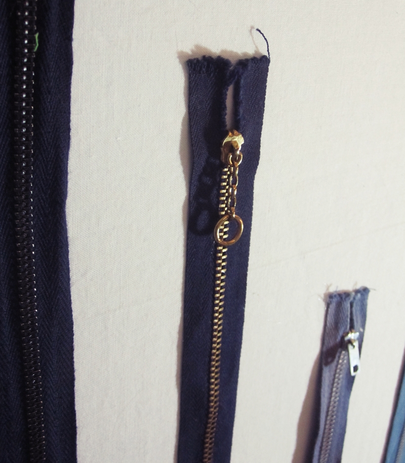 smartgirlstyle: modern art with vintage zippers