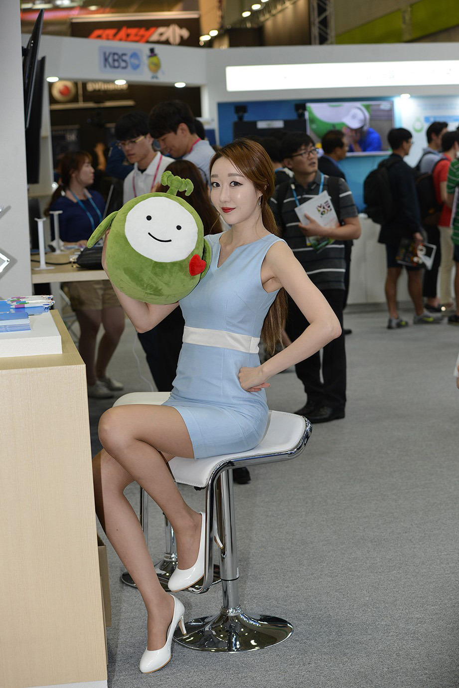 Korean Race Queens: Ye Ah Rin at KOBA 2016