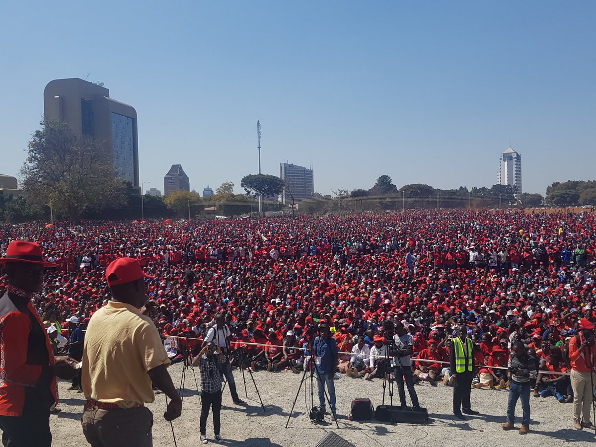 NewsdzeZimbabwe: MORE PICS : CHAMISA RALLY